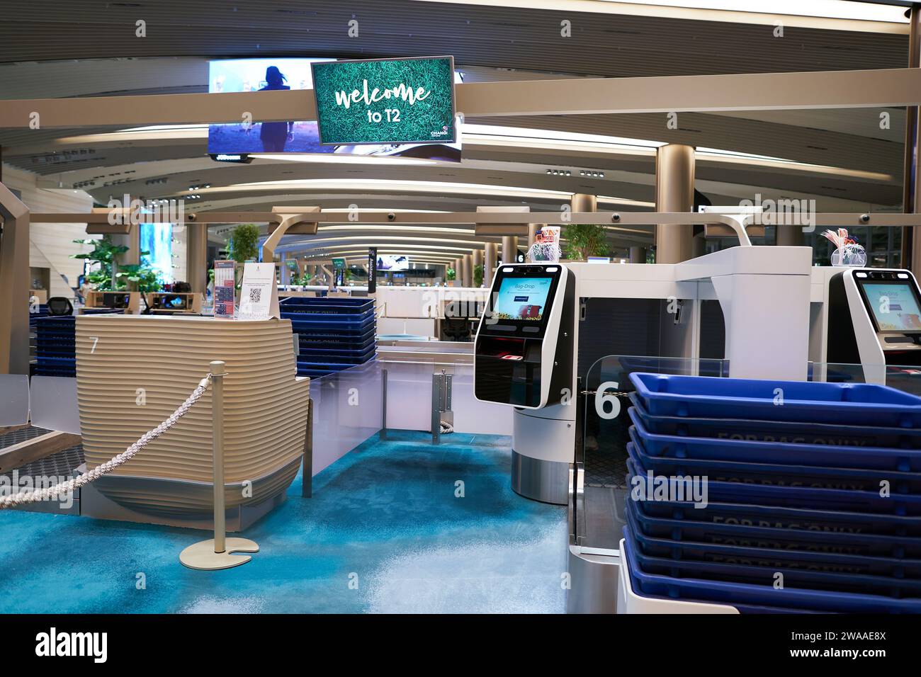 SINGAPORE - NOVEMBER 06, 2023: self-service bag drop in Singapore ...
