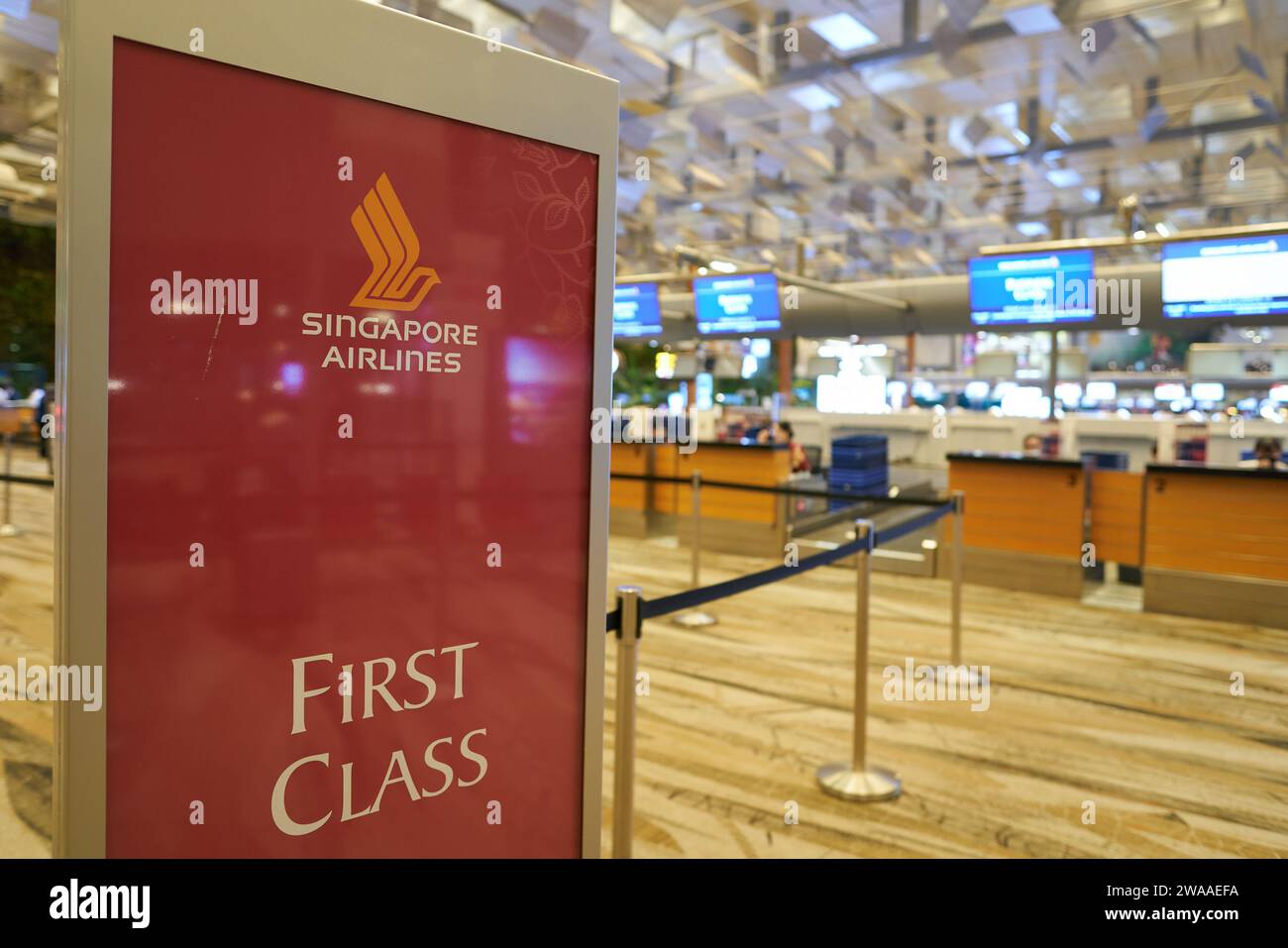 SINGAPORE - NOVEMBER 06, 2023: Singapore Airlines first class check-in ...
