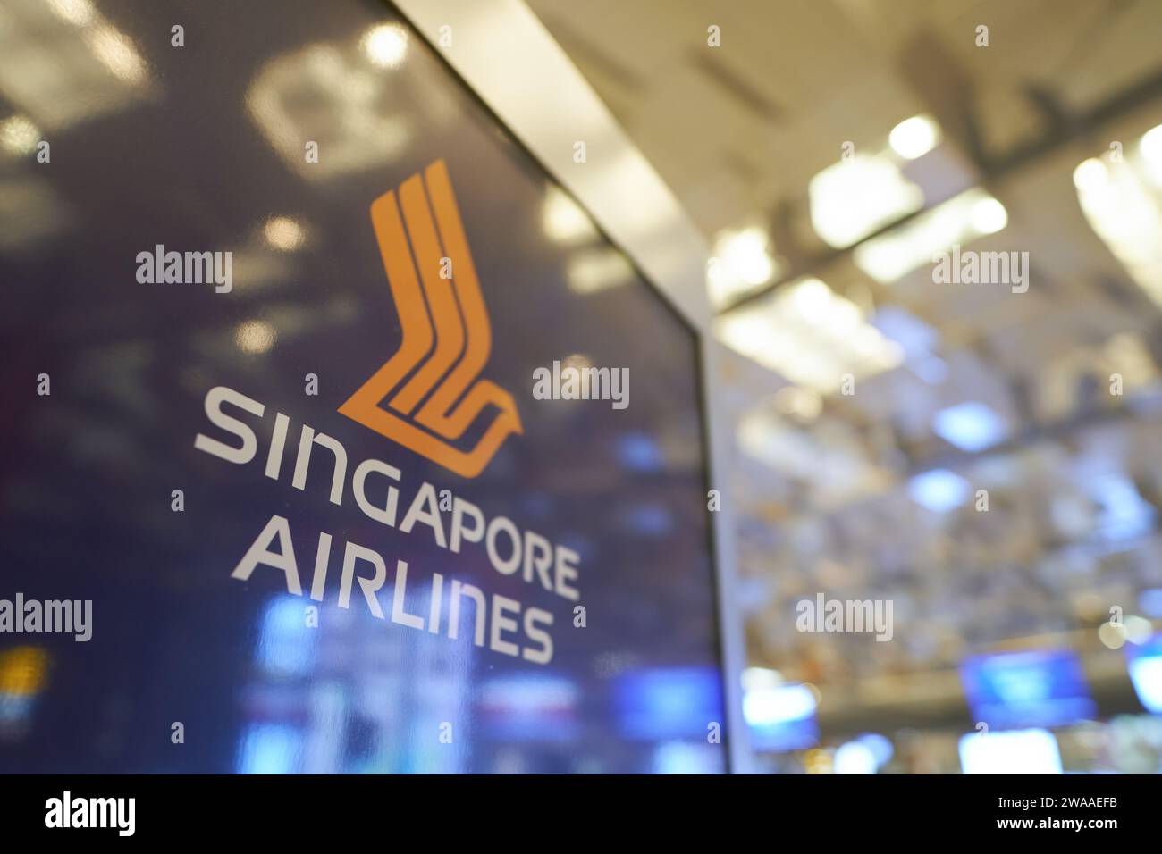 SINGAPORE - NOVEMBER 07, 2023: Singapore Airlines business class check ...