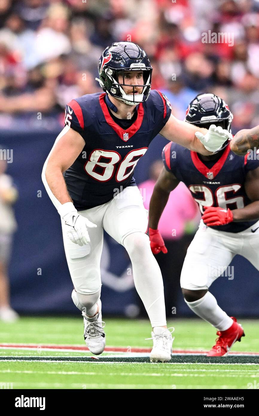 Houston Texans tight end Dalton Schultz (86) in action against the ...
