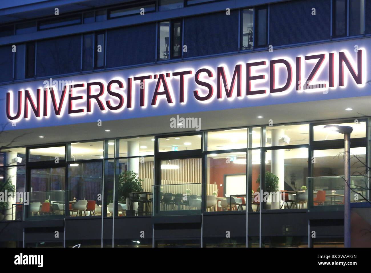 Neue krankenhäuser hi-res stock photography and images - Alamy