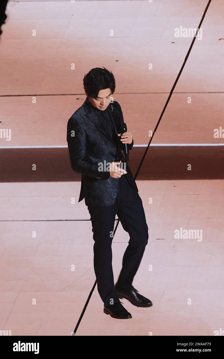 Chinese singer Li Jian attends the New Year's Eve Gala of Dragon ...