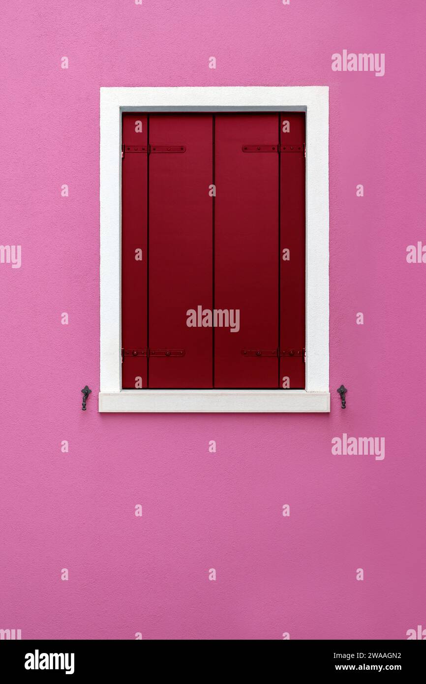 Pink window frame hi-res stock photography and images - Alamy
