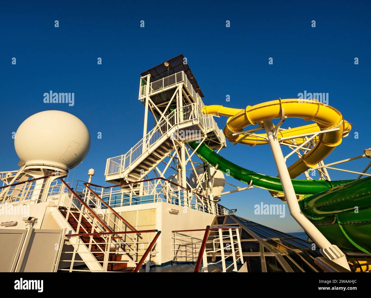 Cruise ship waterslides hi-res stock photography and images - Alamy