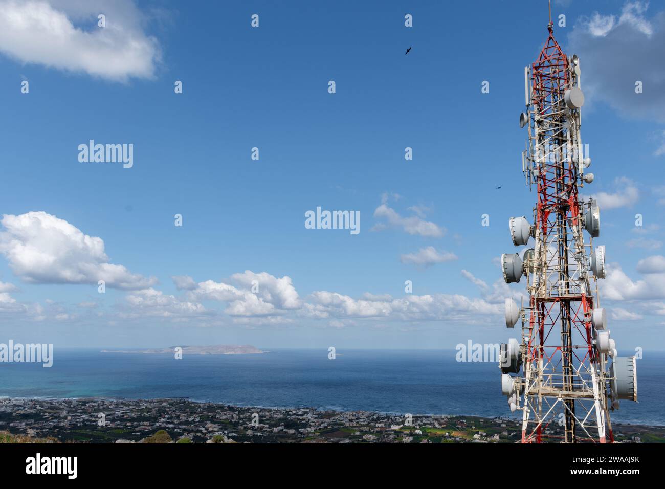 Antennas hill hi-res stock photography and images - Alamy