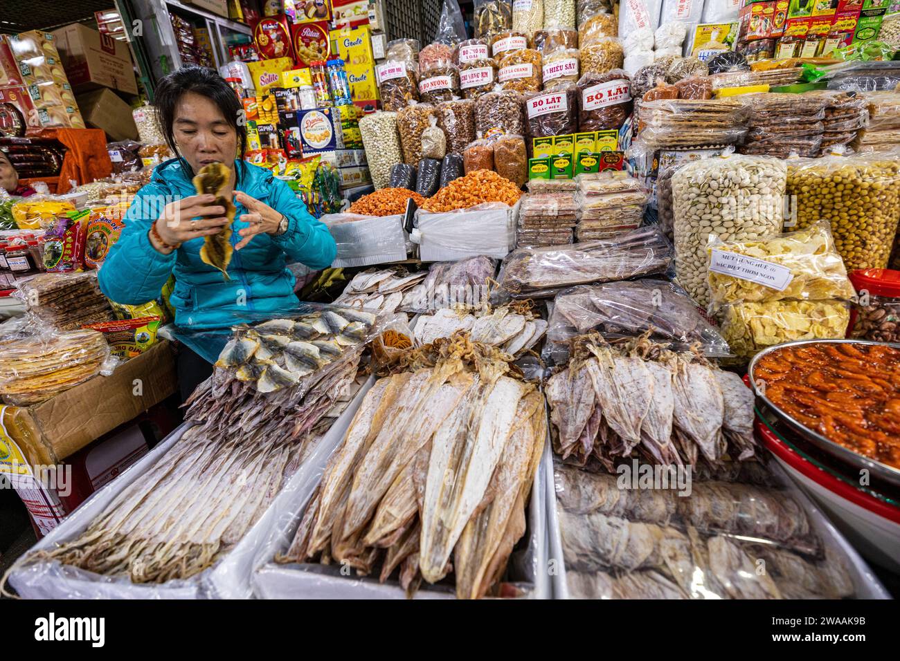 Inside the market hall hi-res stock photography and images - Alamy