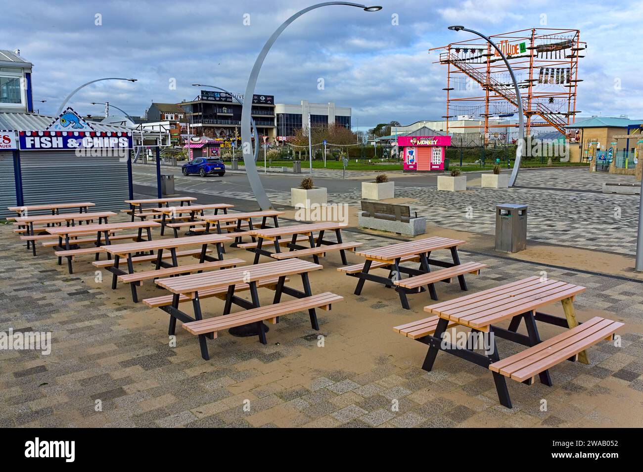 Skegness town seafront hi-res stock photography and images - Alamy