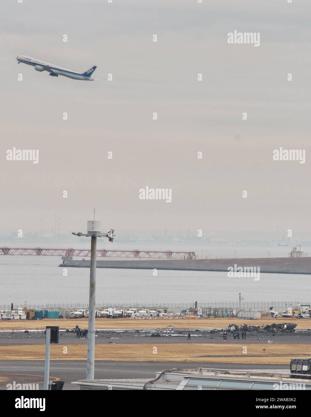 Japan coast guard aircraft hi-res stock photography and images - Alamy