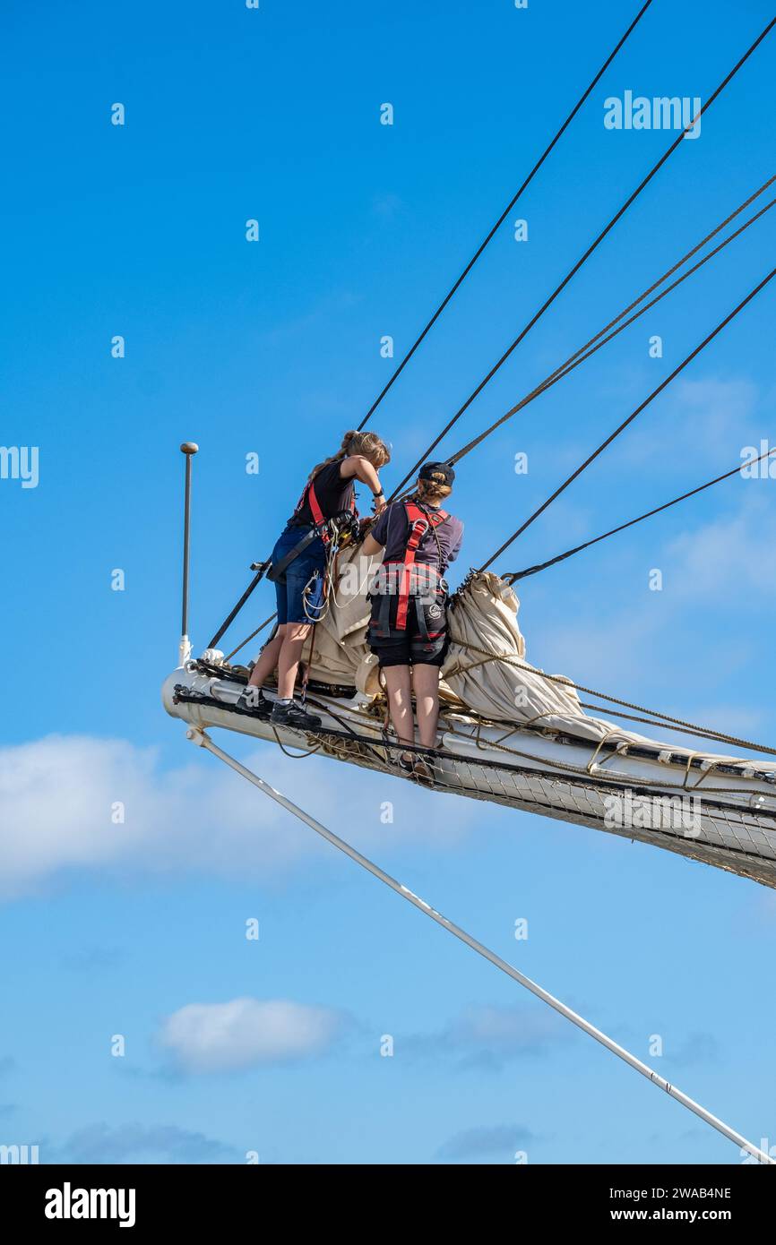 Gran Canaria, Canary Islands, Spain, 3rd January 2024. Crew working on ...