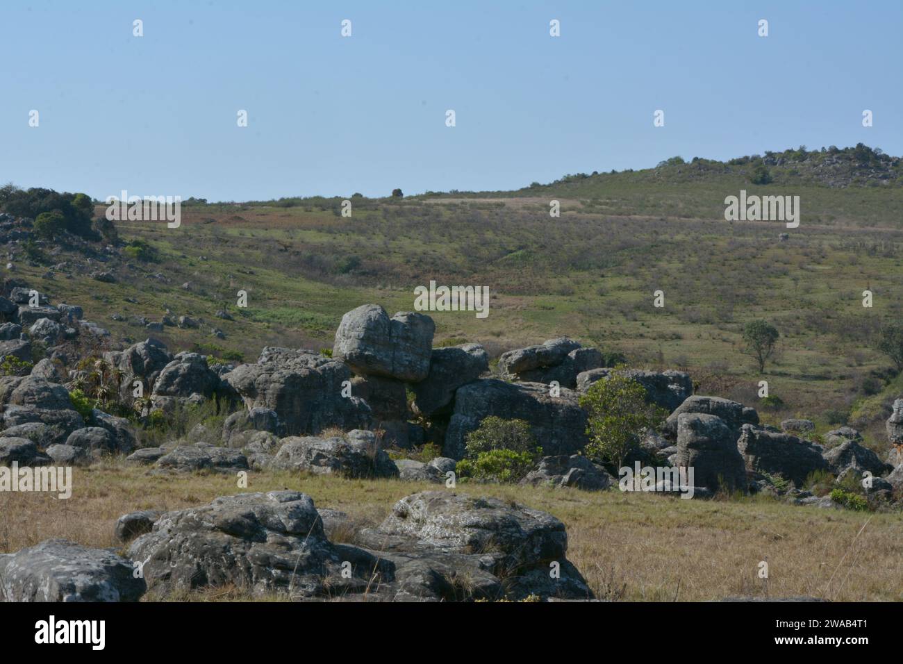 Unusual rocks formations gratings the fantastic landscape of ...