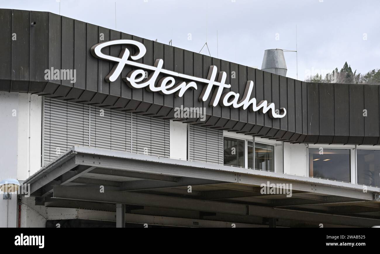 Hahn logo hi-res stock photography and images - Alamy