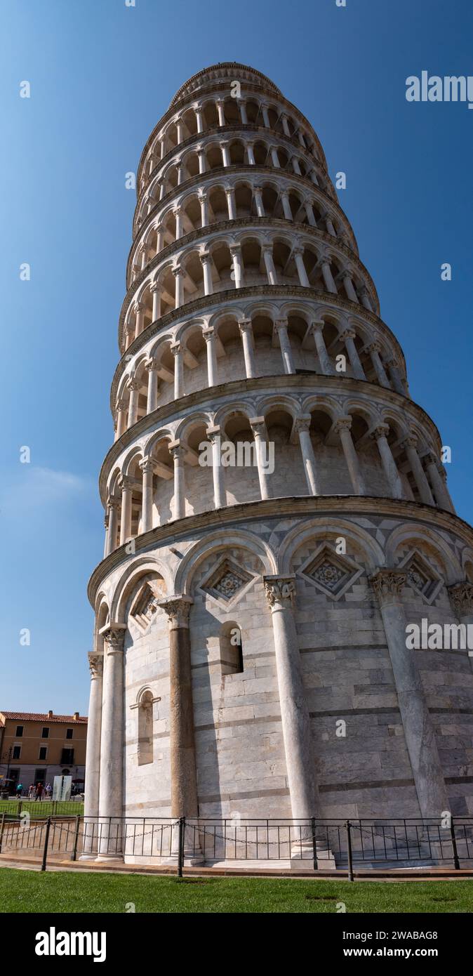 Pisa tower engineering hi-res stock photography and images - Alamy