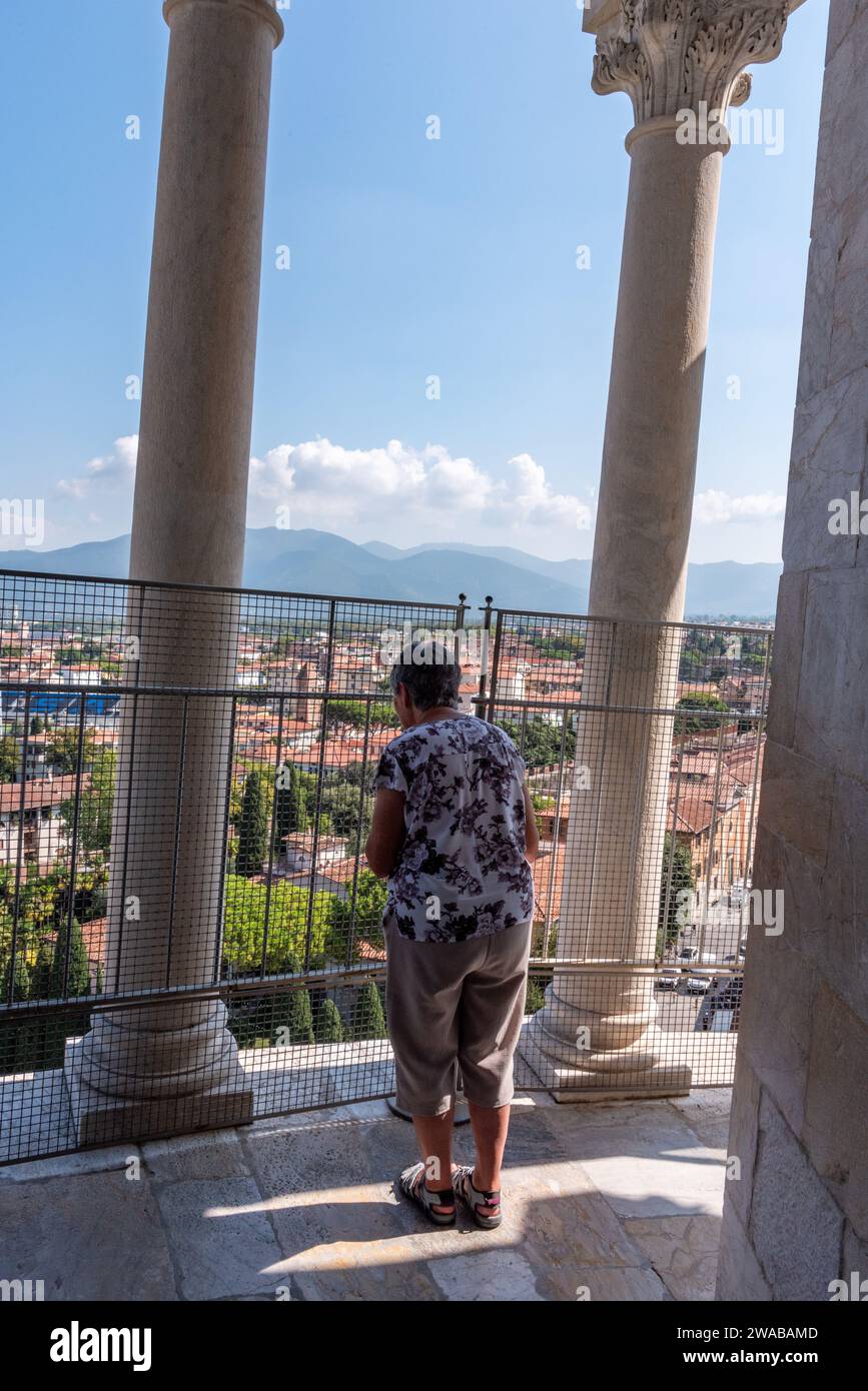 Inside the leaning tower of pisa hi-res stock photography and images ...