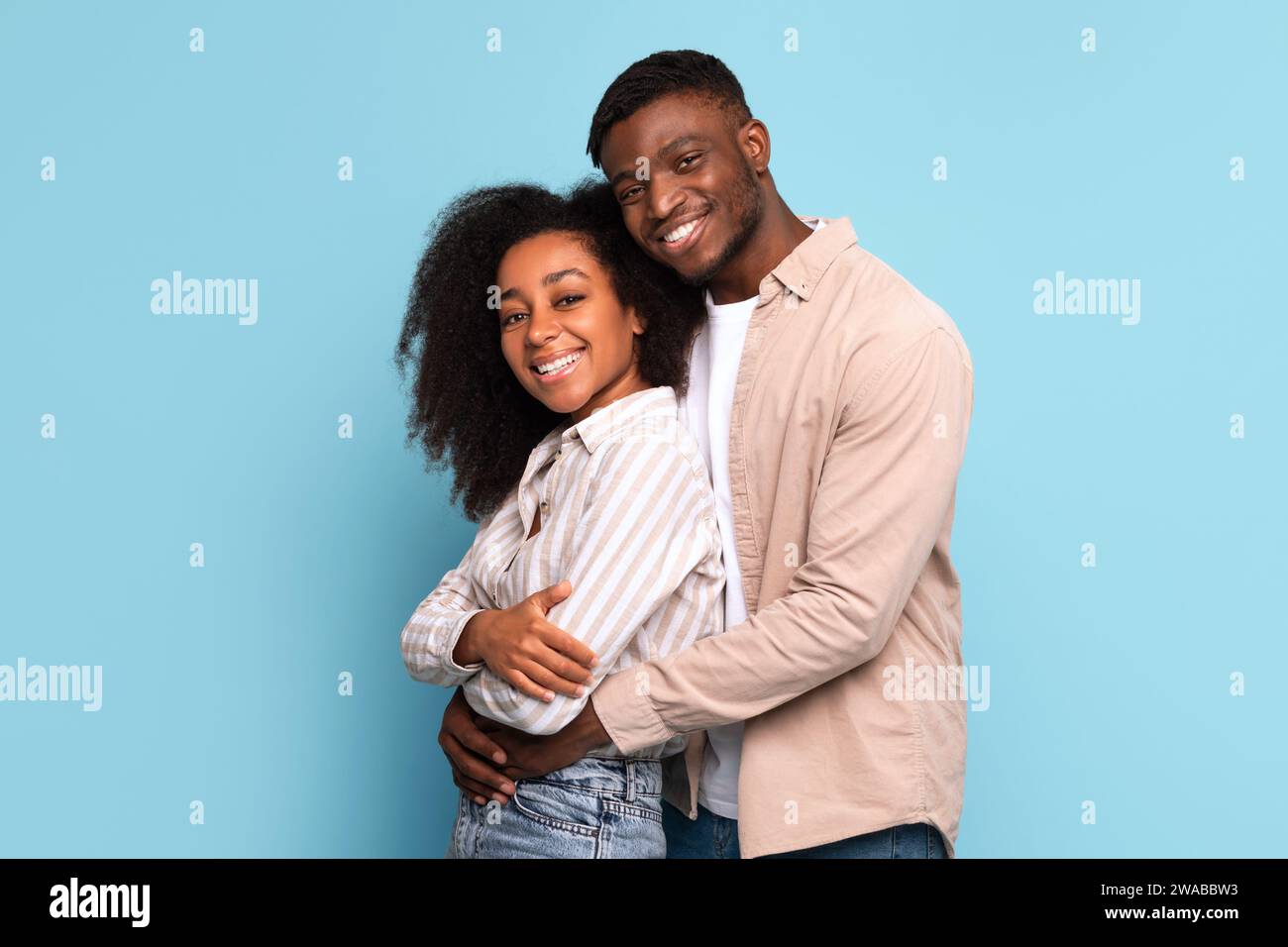 Genuine smiles hi-res stock photography and images - Alamy