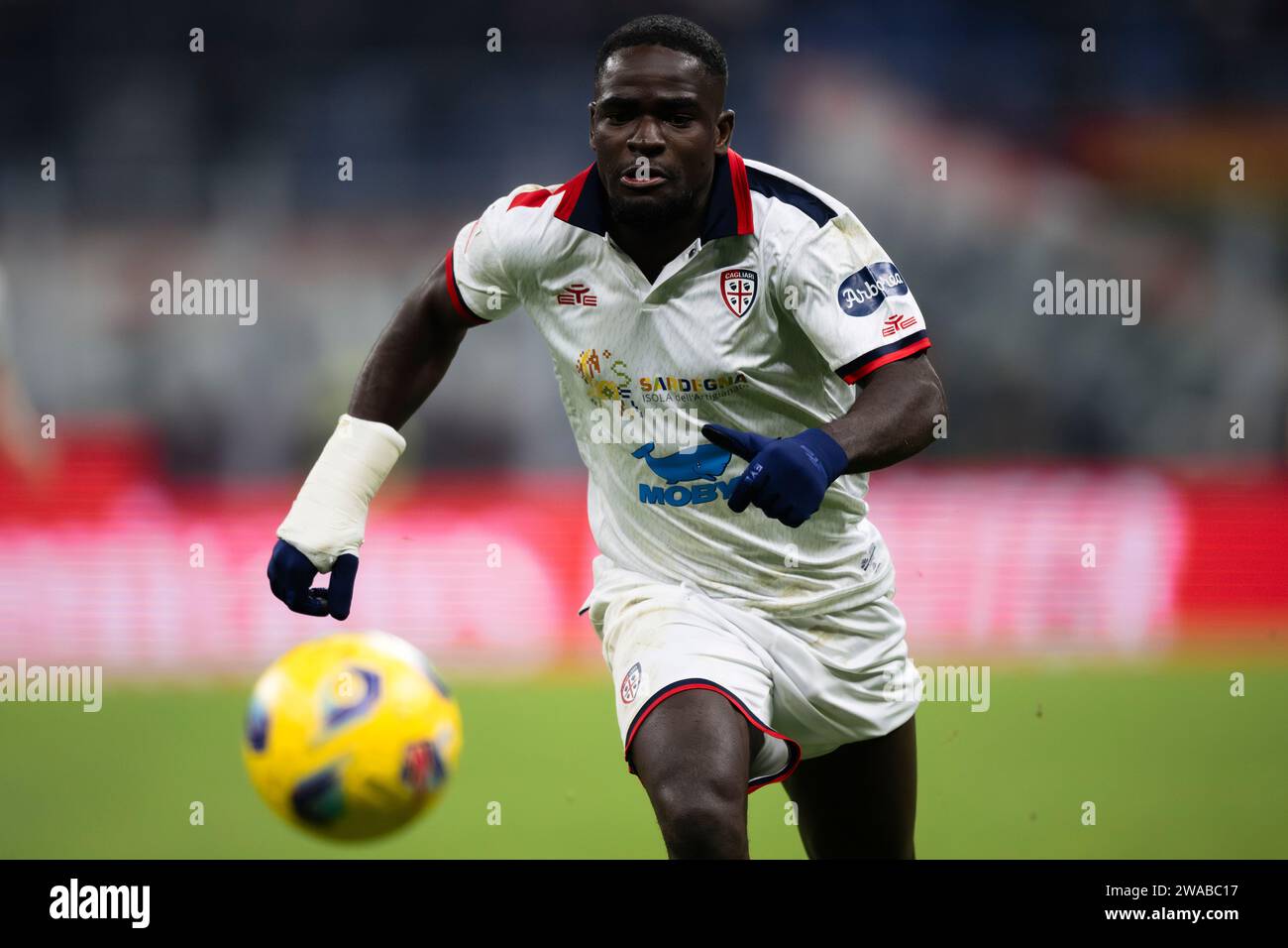 Milan, Italy. 2 January 2024. Zito Luvumbo of Cagliari Calcio in action ...