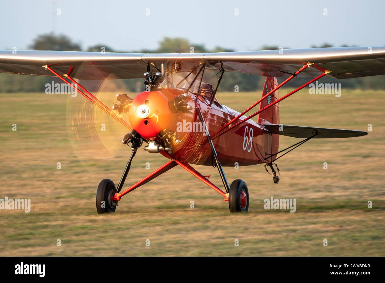 Kinner hi-res stock photography and images - Alamy