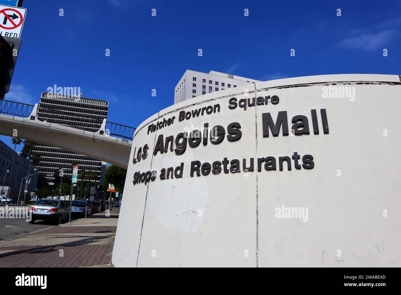 Los Angeles, California: Los Angeles Mall at Fletcher Brown square in ...