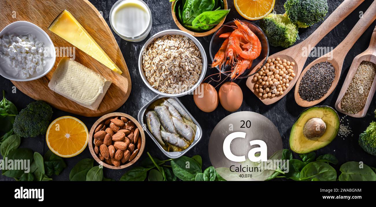 Composition with food products rich in calcium Stock Photo - Alamy