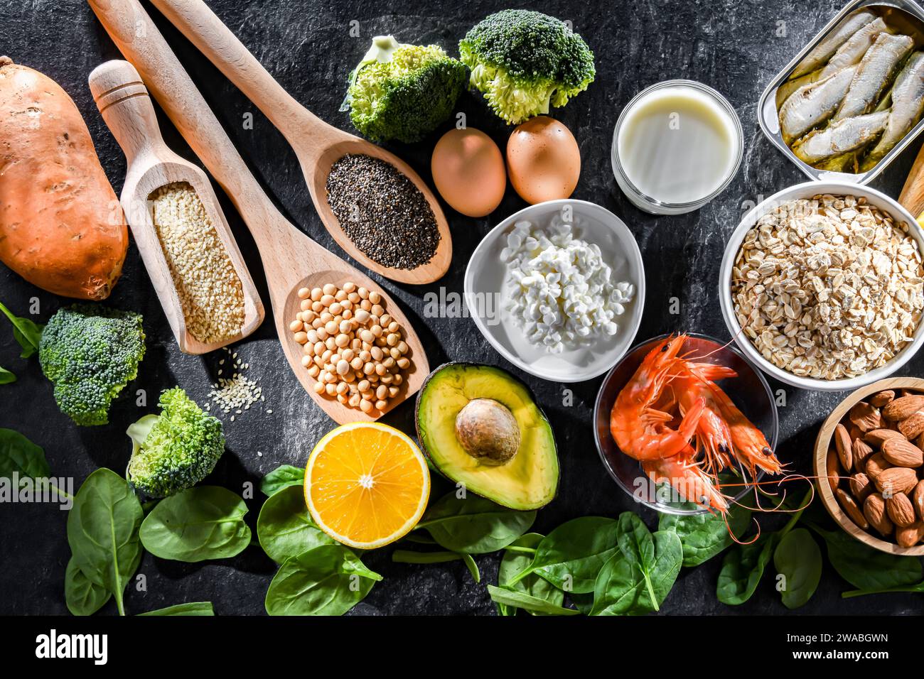 Composition with food products rich in calcium Stock Photo - Alamy