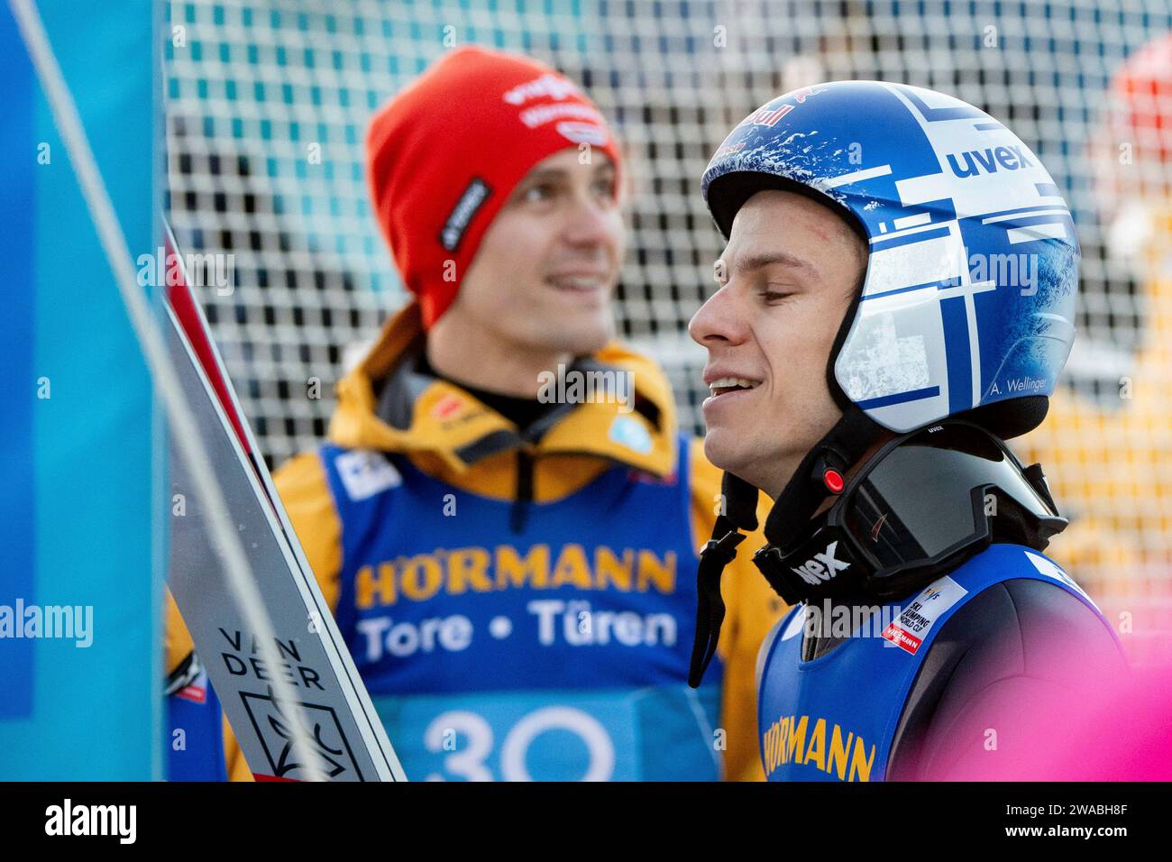 Andreas Wellinger (Deutschland, SC Ruhpolding) im Ziel, AUT ...