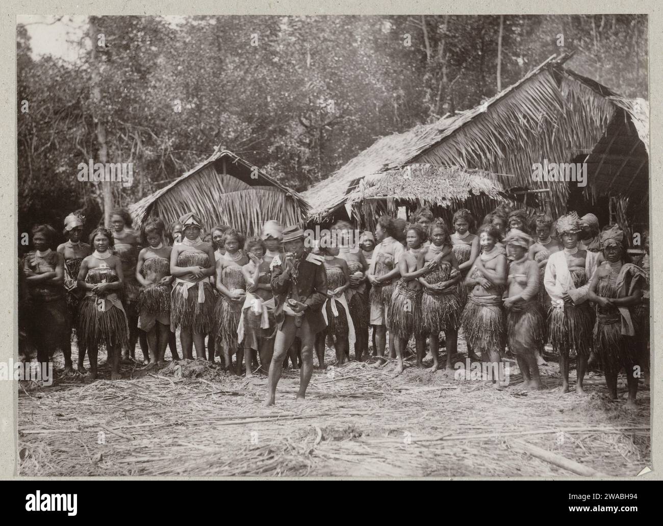 Mentawai costume hi-res stock photography and images - Alamy