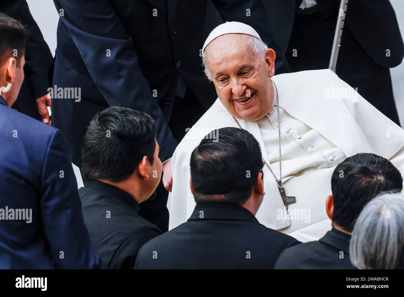 Vatican City, Vatican City. 03rd Jan, 2024. Pope Francis greets the ...