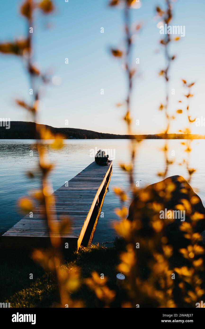 Friends scenery hi-res stock photography and images - Alamy