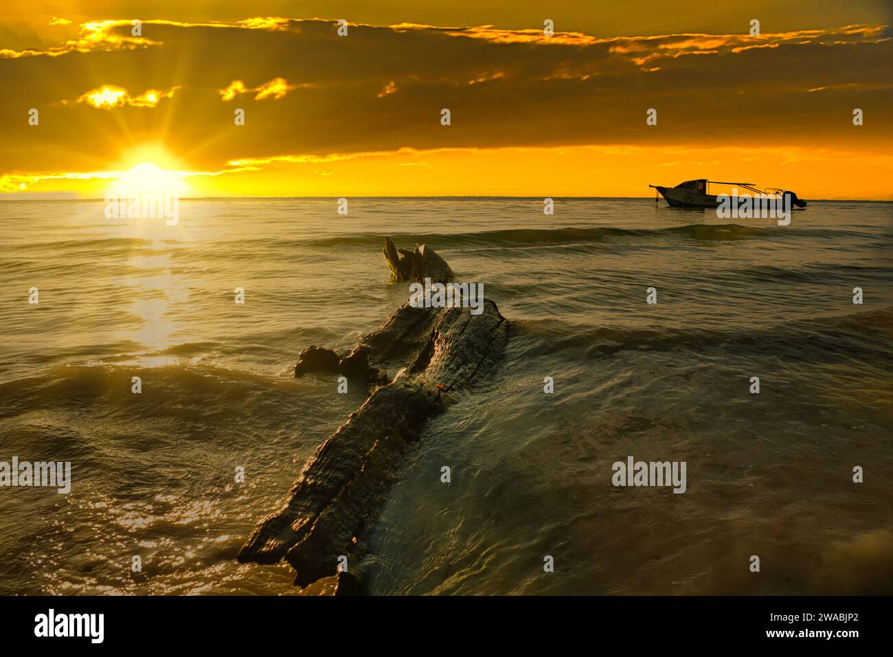 Very beautiful sunset and sunrise on the beach in Kenya Stock Photo - Alamy