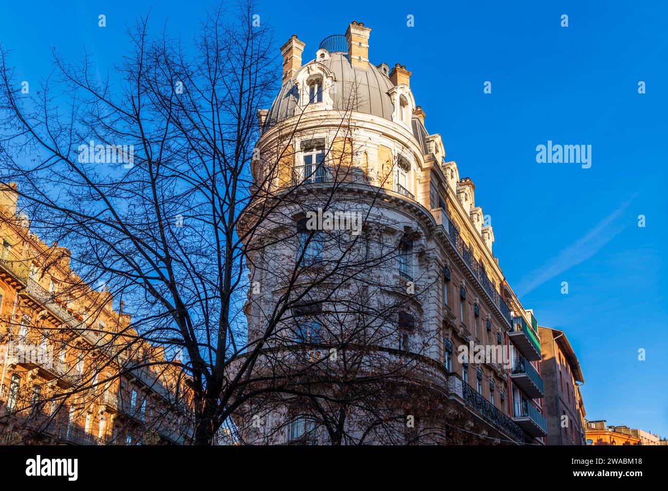 Typical building facade hi-res stock photography and images - Alamy