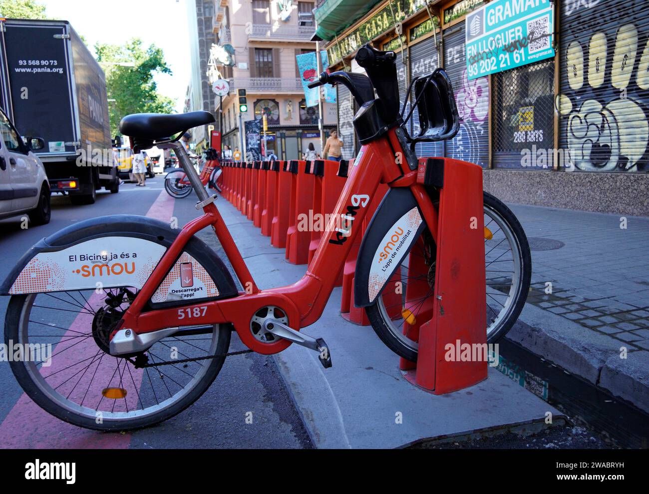 Electric bicycle parking hi-res stock photography and images - Alamy
