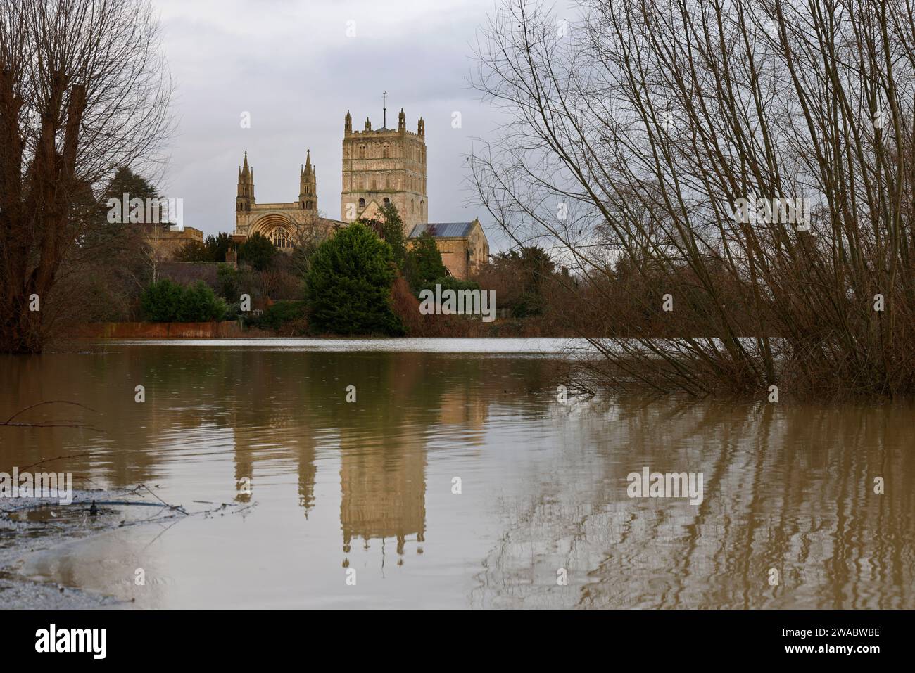 Tewkesbury, Gloucestershire, UK. 3 January 2024. Tewkesbury Abbey ...