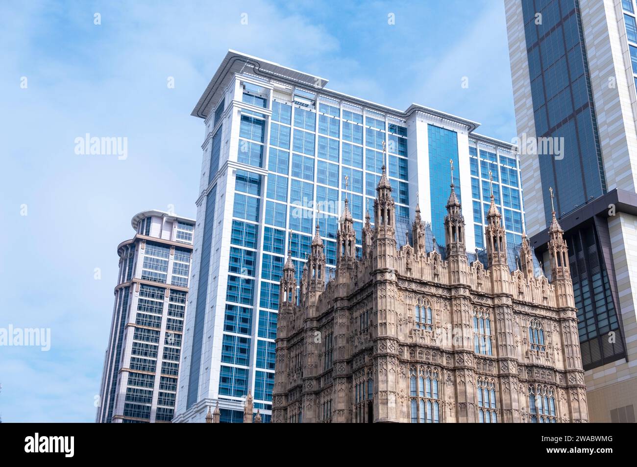 Macau londoner hotel side view Stock Photo - Alamy