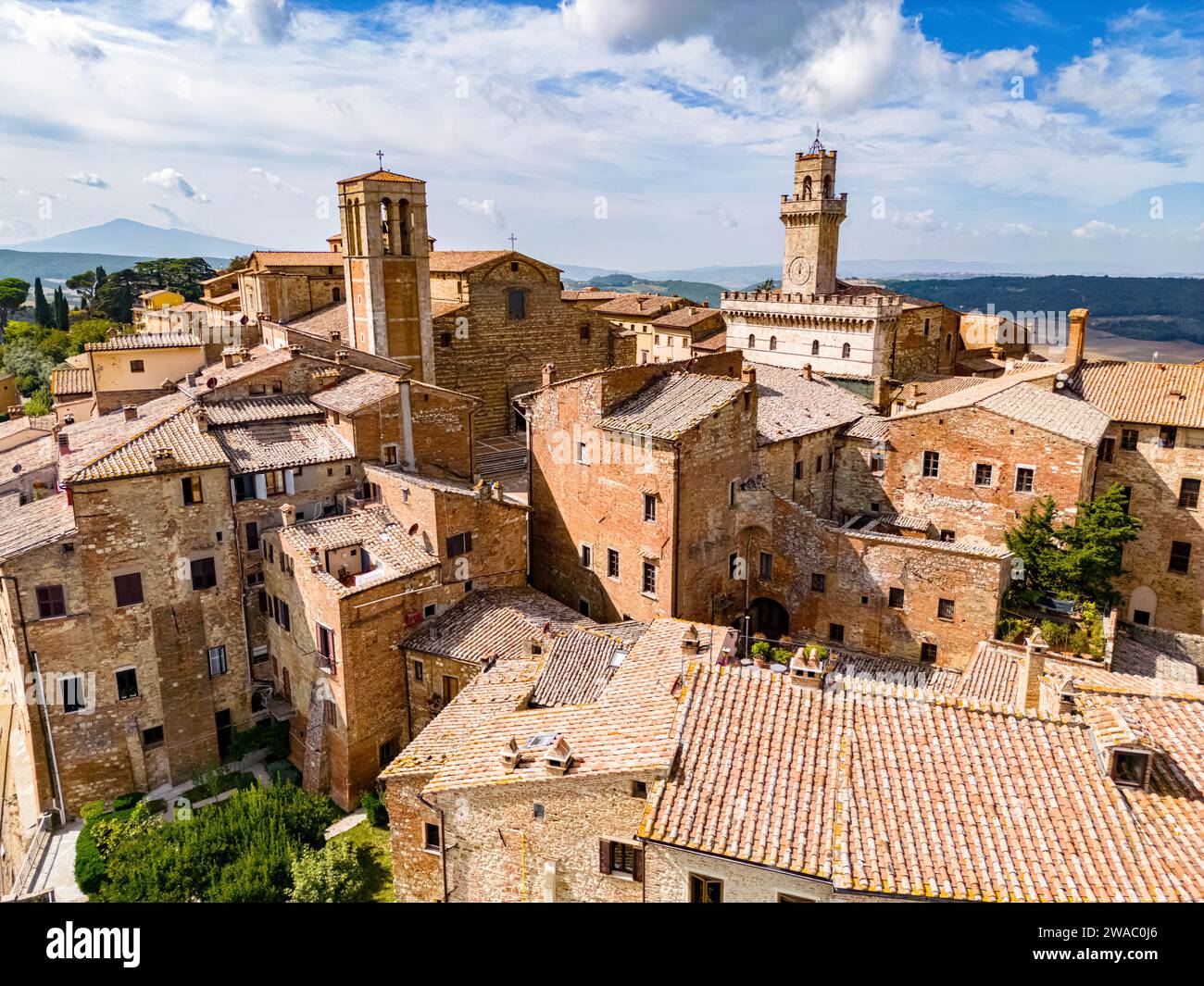 Tuscany montepulciano aerial view hi-res stock photography and images ...
