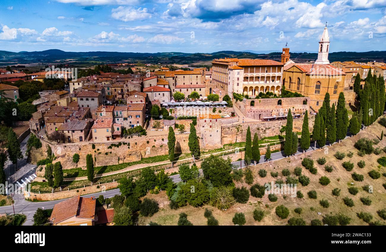 Aerial view of Pienza, a town in the province of Siena, Tuscany, in the ...