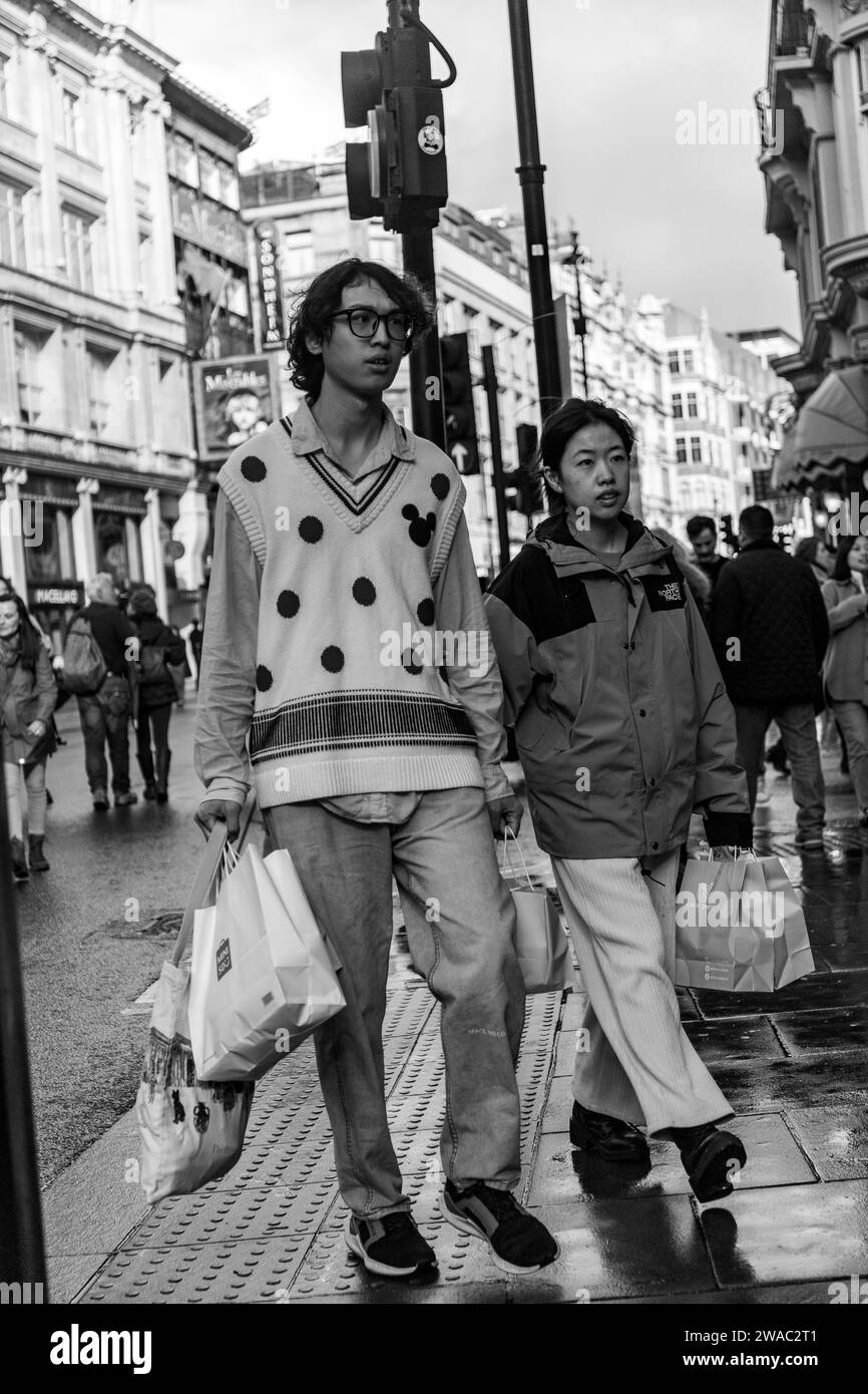 London movement people Black and White Stock Photos & Images - Alamy