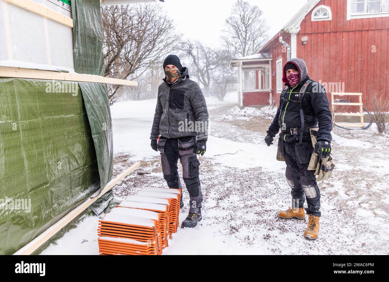 Seasonal weather, cold and snowy weather during a winter storm on ...