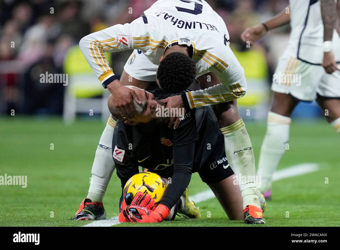 Mallorca's goalkeeper Predrag Rajkovic catches the ball shot by Real ...