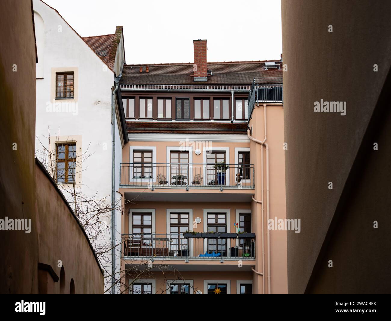 Inclined walls hi-res stock photography and images - Alamy