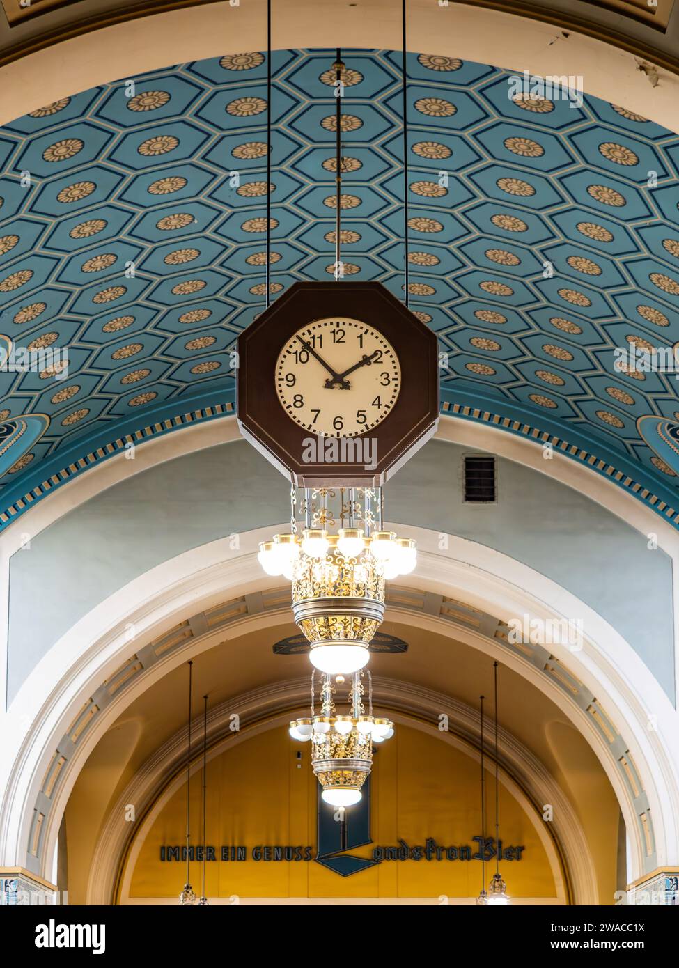 Antique ceiling tiles hi-res stock photography and images - Alamy