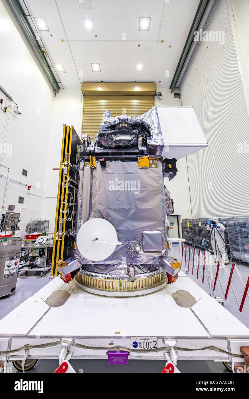 NASA invites media to view the PACE spacecraft set to launch January ...
