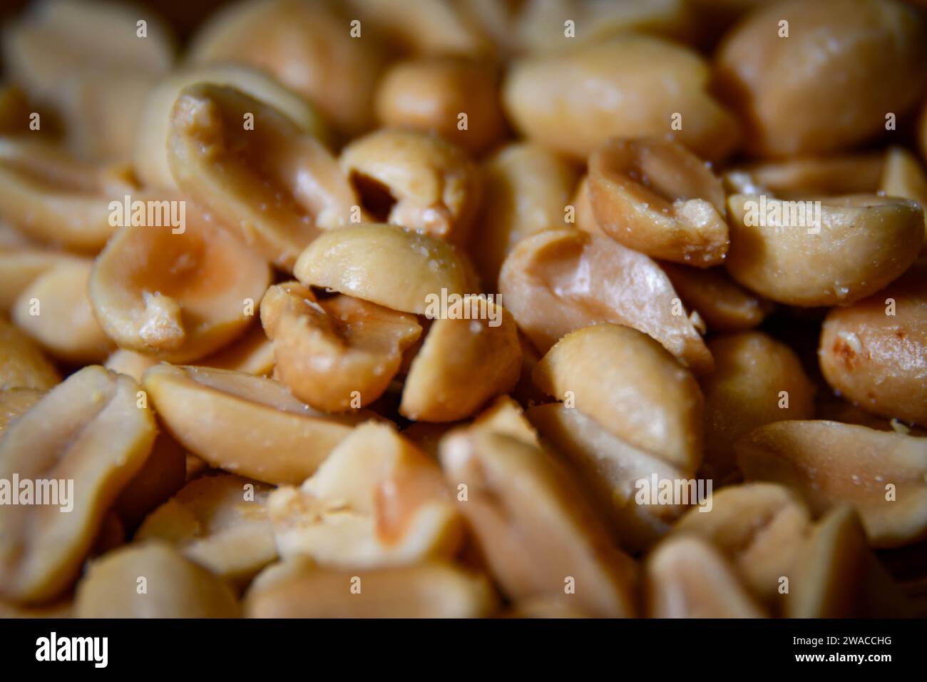 close up peanuts Stock Photo - Alamy
