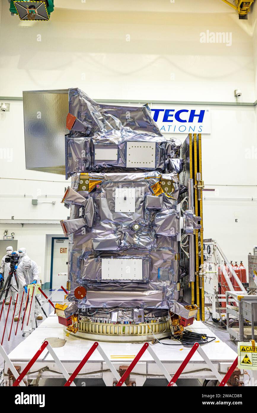 NASA invites media to view the PACE spacecraft set to launch January ...