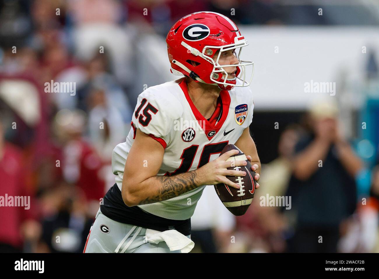 Carson beck georgia hi-res stock photography and images - Alamy