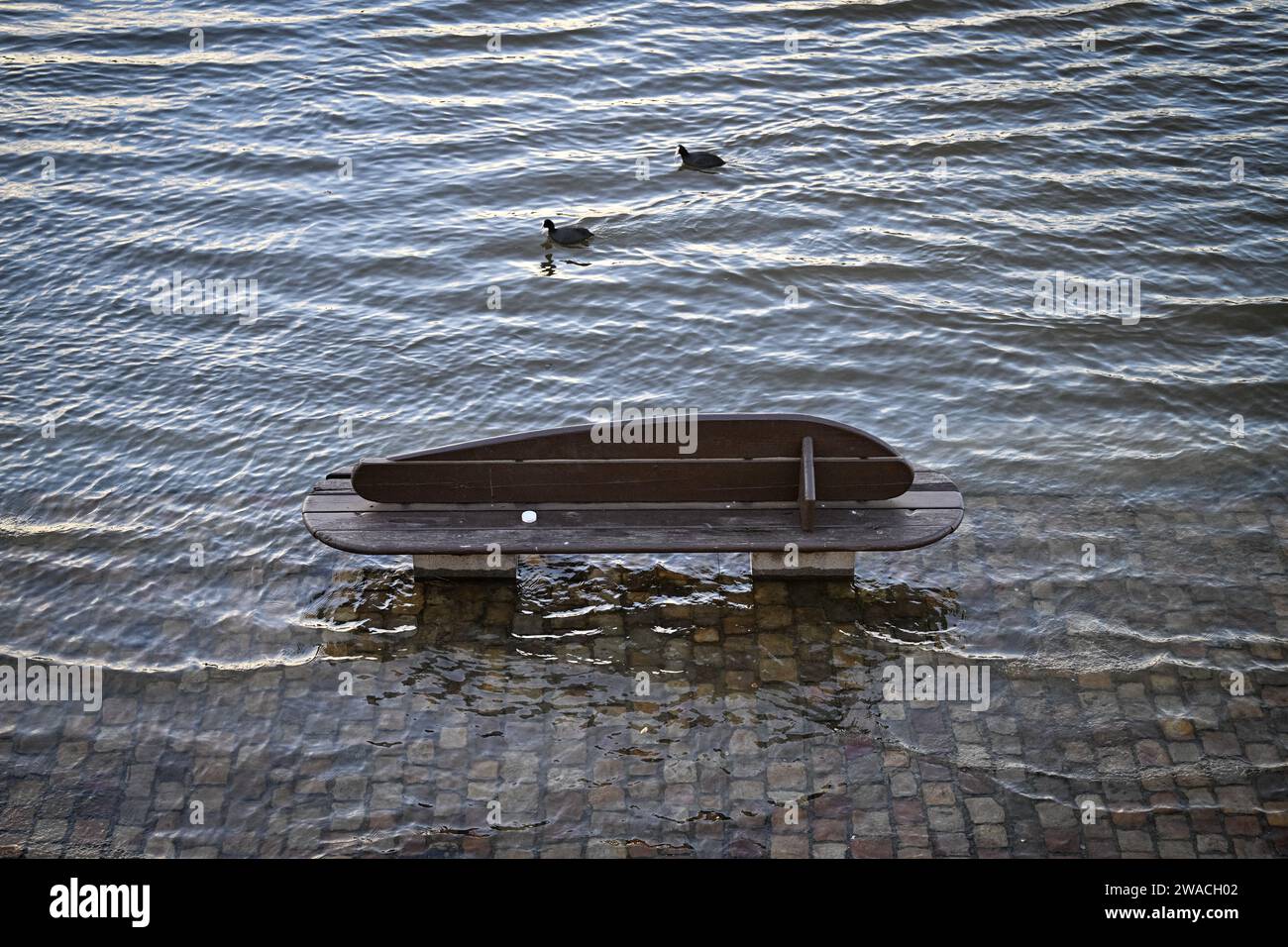Closed rivers hi-res stock photography and images - Alamy