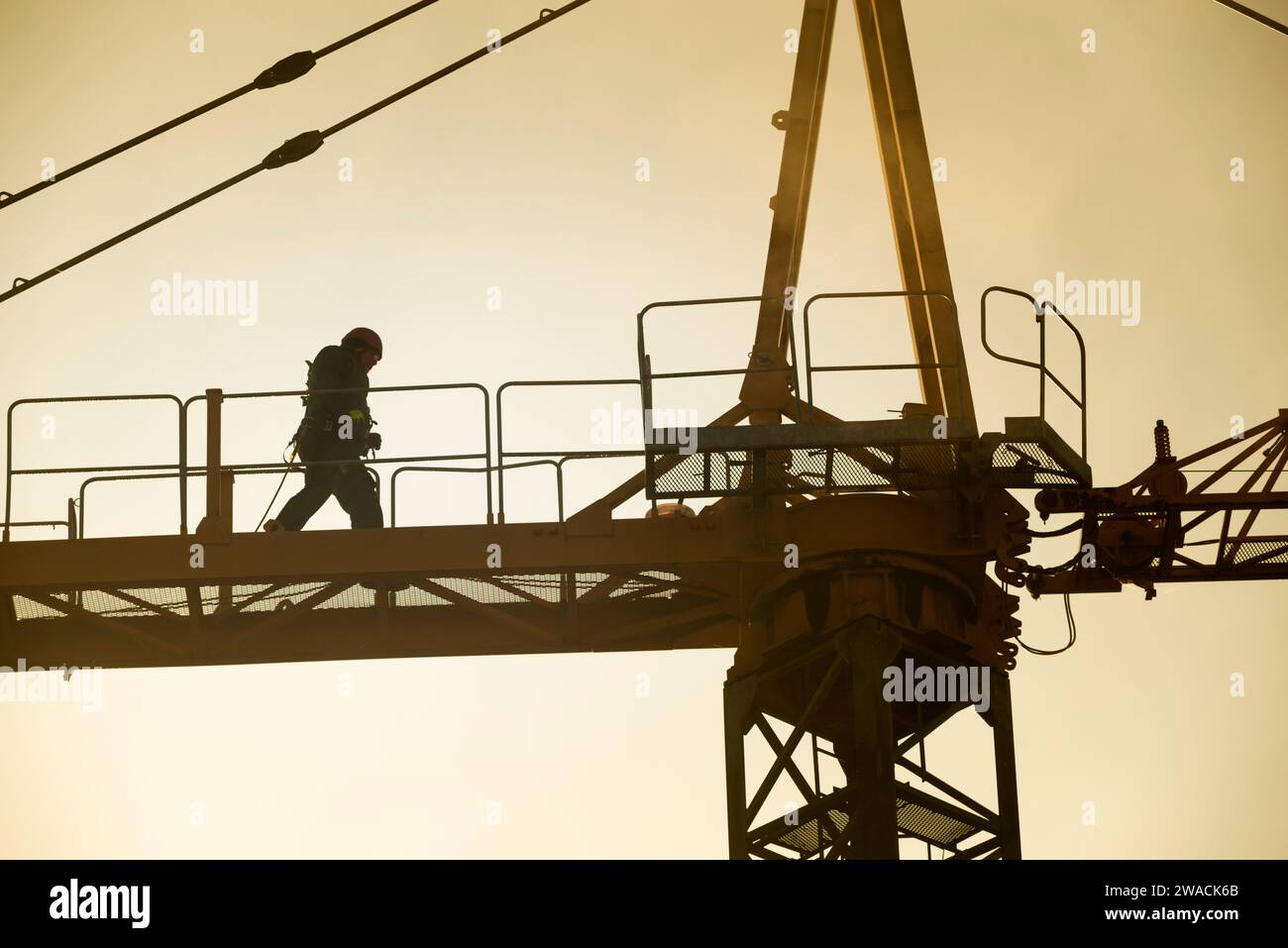 Workers Removing a Tower Crane Stock Photo - Alamy