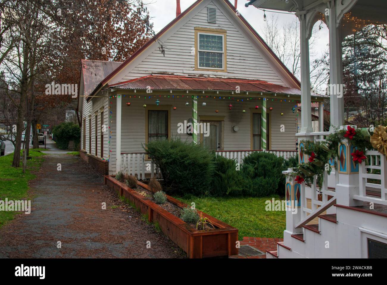 Weaverville, originally a mining town, is the county seat of Trinity ...