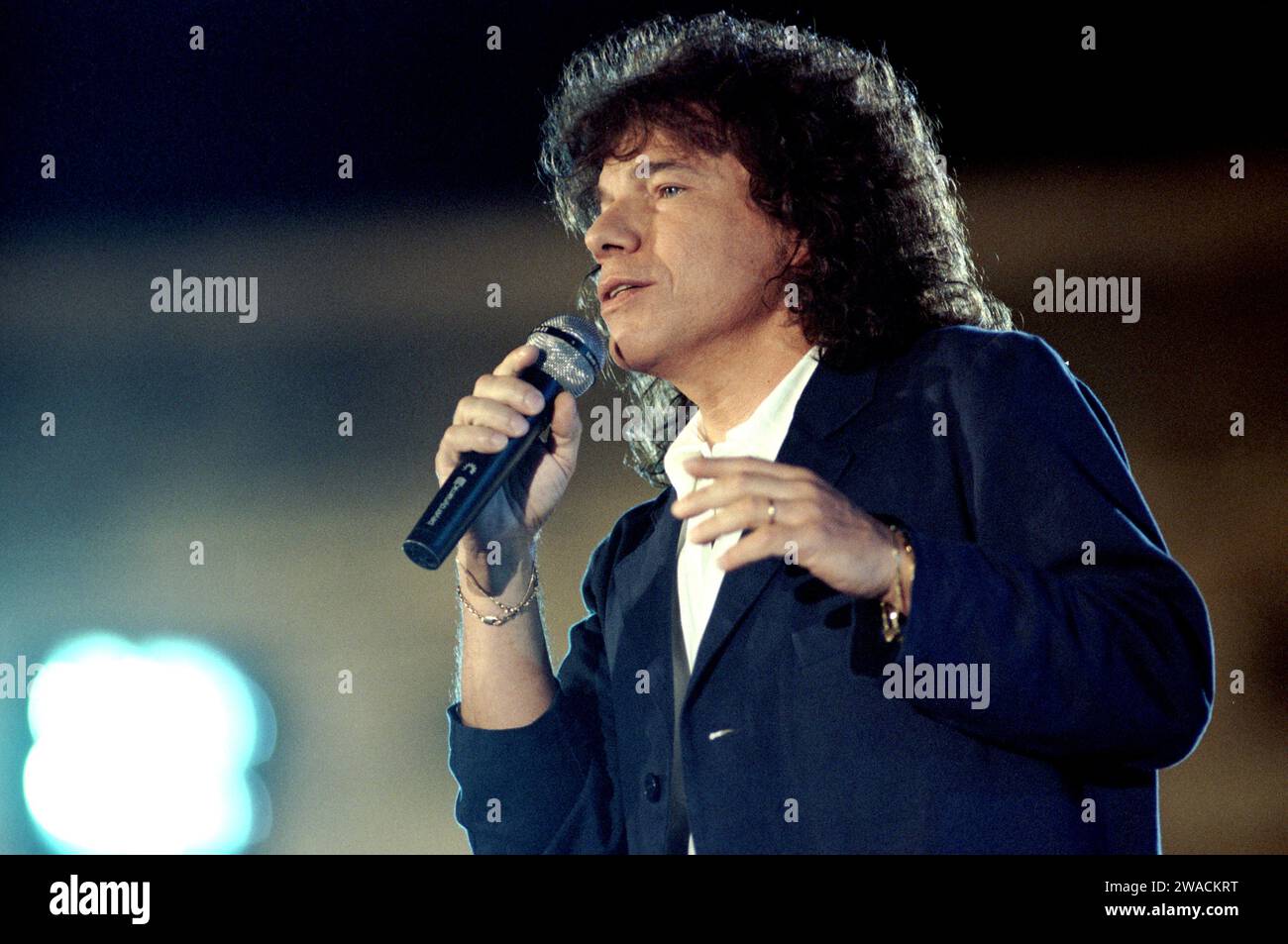 Cocciante images 1997 hi-res stock photography and images - Alamy