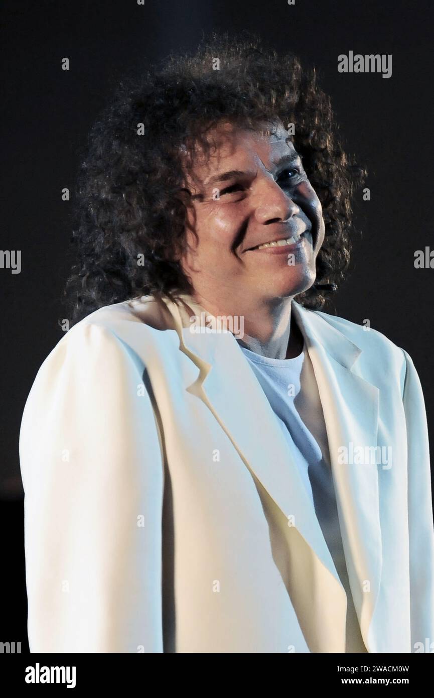 Cocciante arena verona hi-res stock photography and images - Alamy