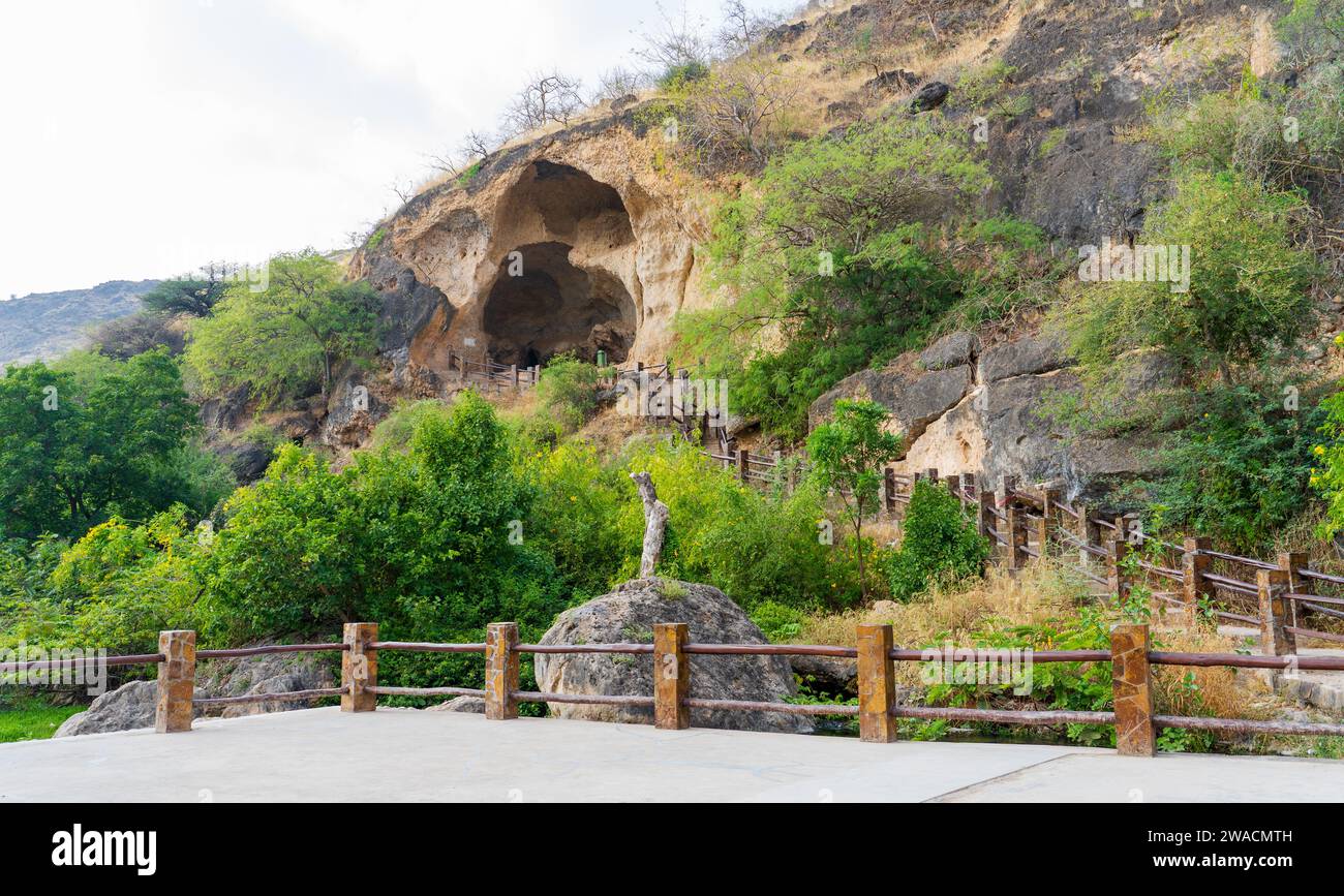 Nizwa tourist spot hi-res stock photography and images - Alamy