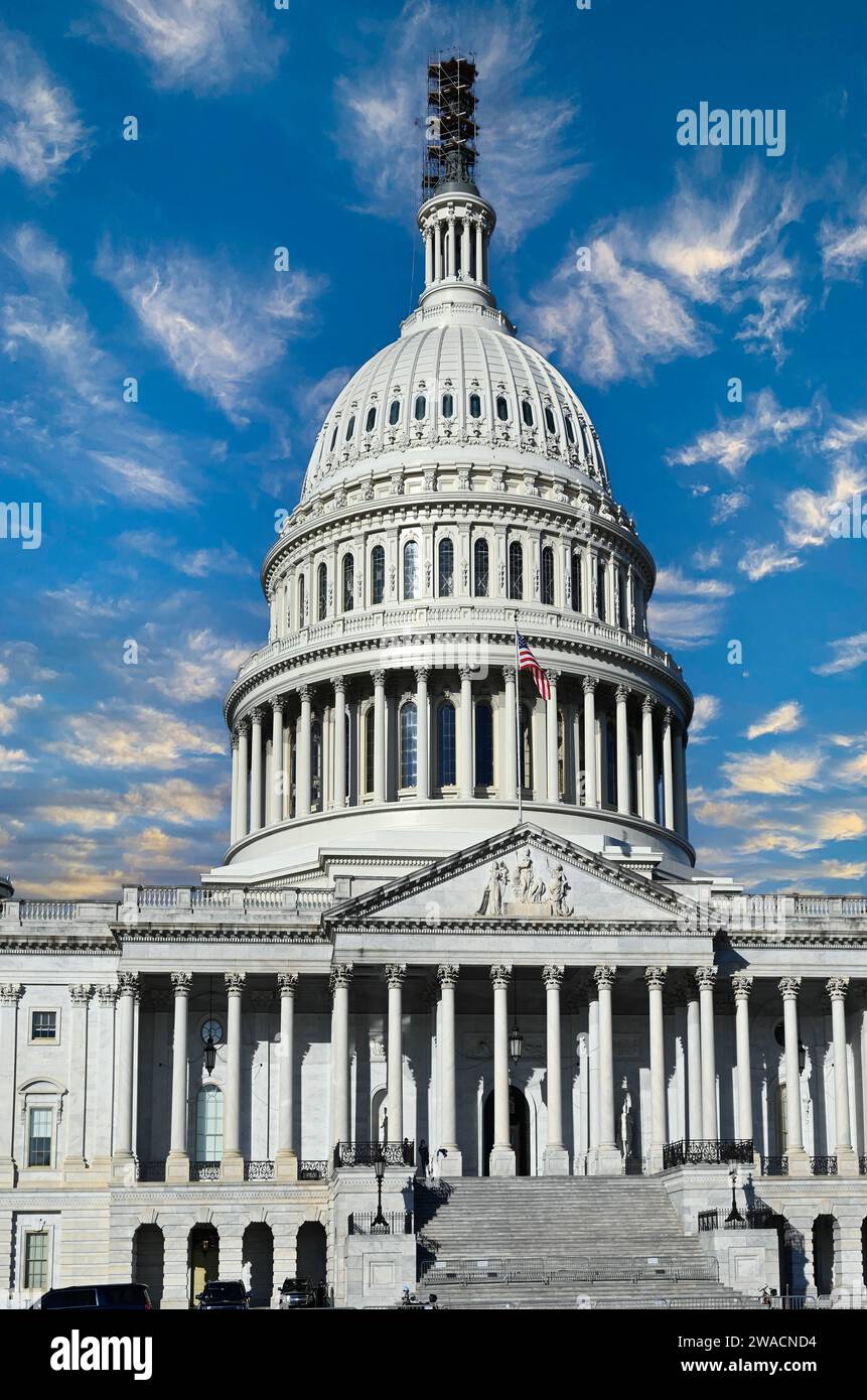 Neoclassical style, the US Capitol Building houses Federal business for ...